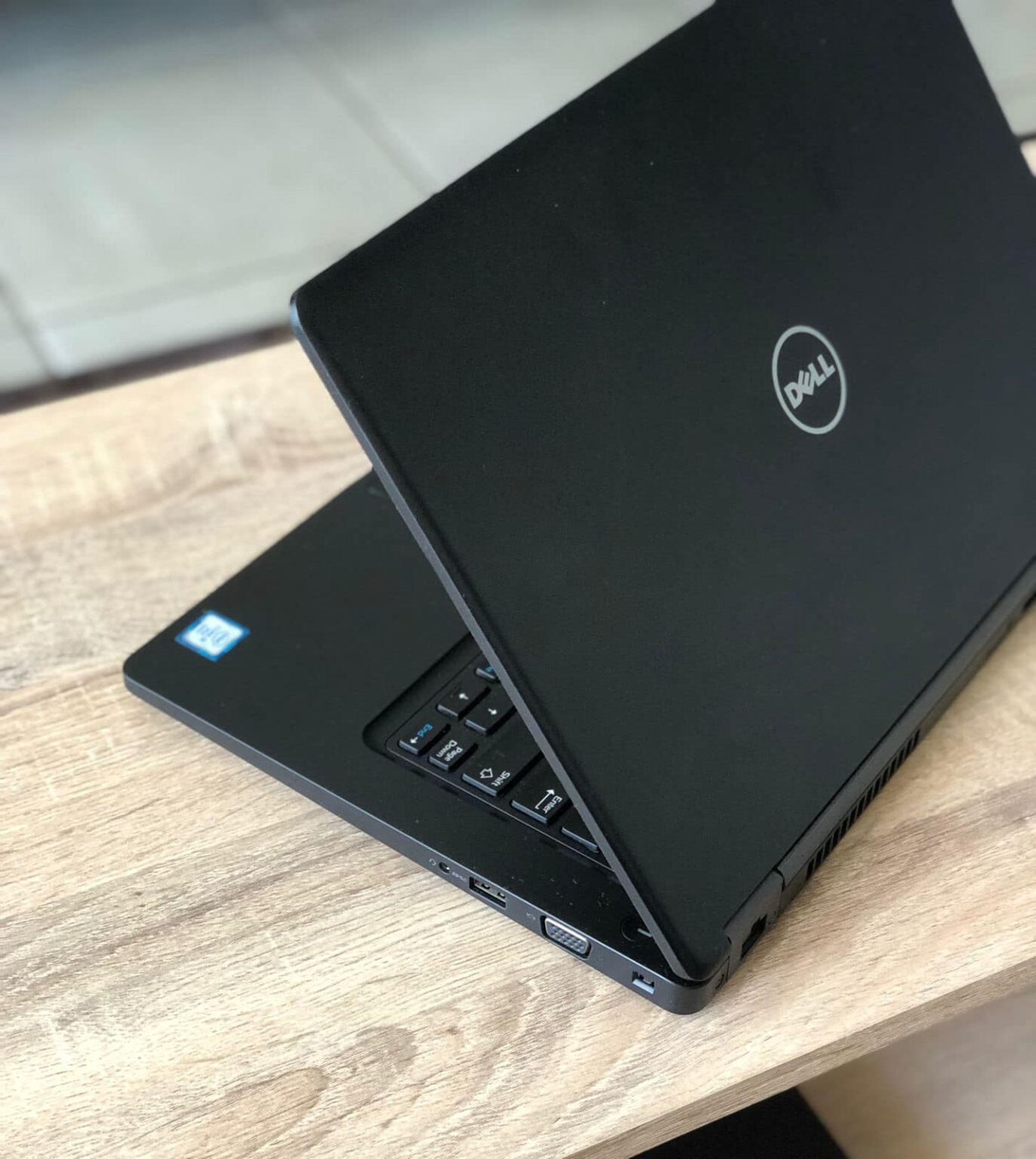 Dell Latitude 5480 (Core i5 - 6th Gen) (FullHD IPS) (8GB / 12GB / 16GB ...